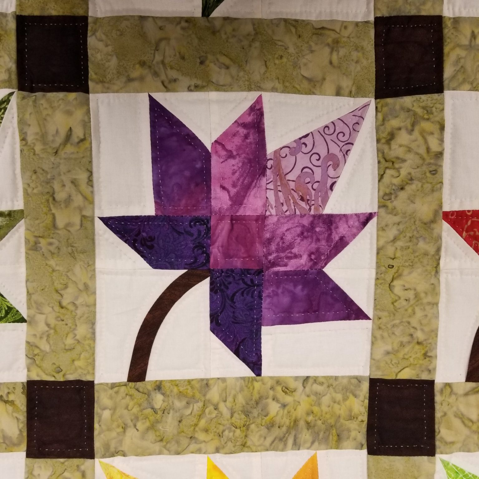 Autumn Splendor Quilt - Queen ~ Family Farm Handcrafts