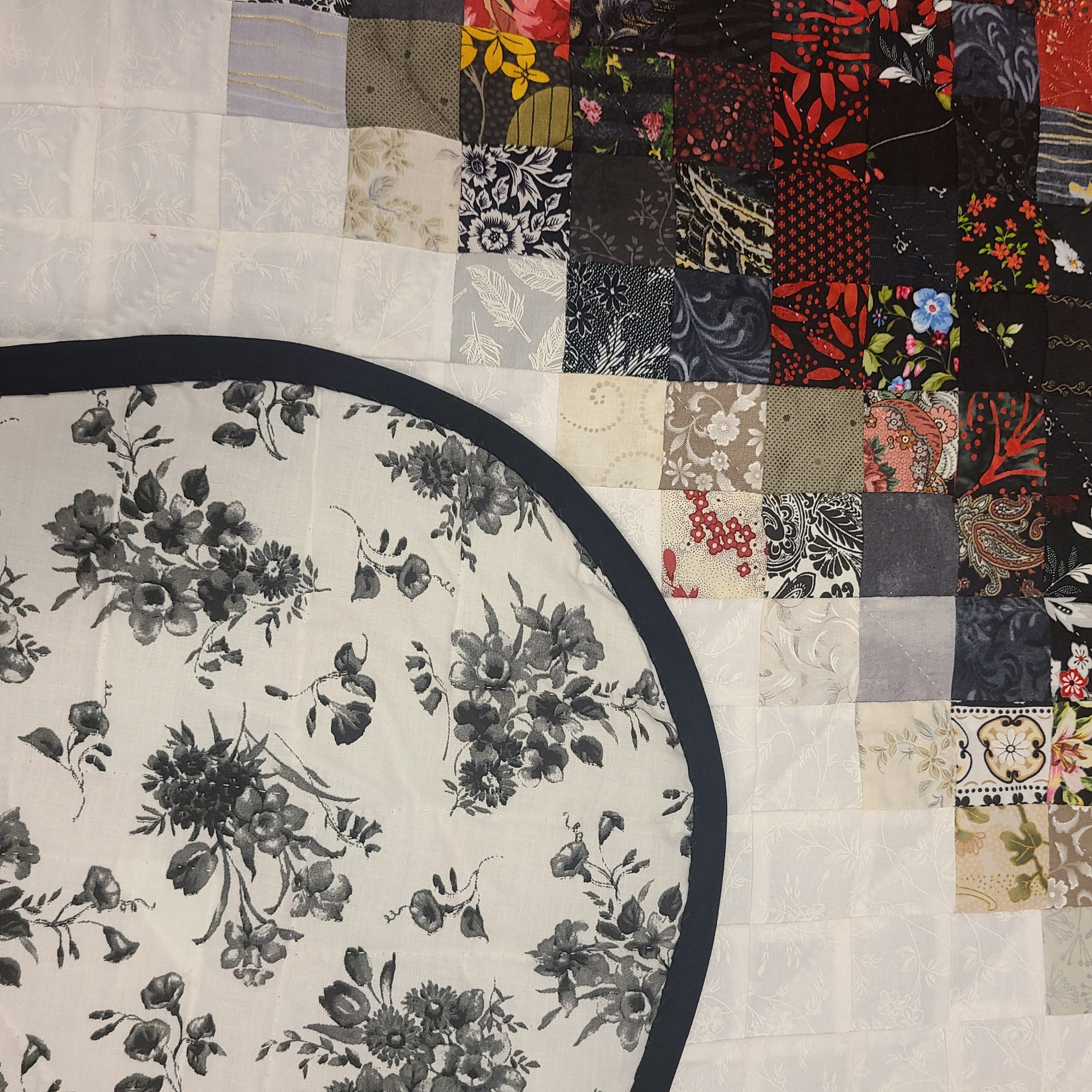 Linking Hearts Quilt-Queen ~ Family Farm Handcrafts