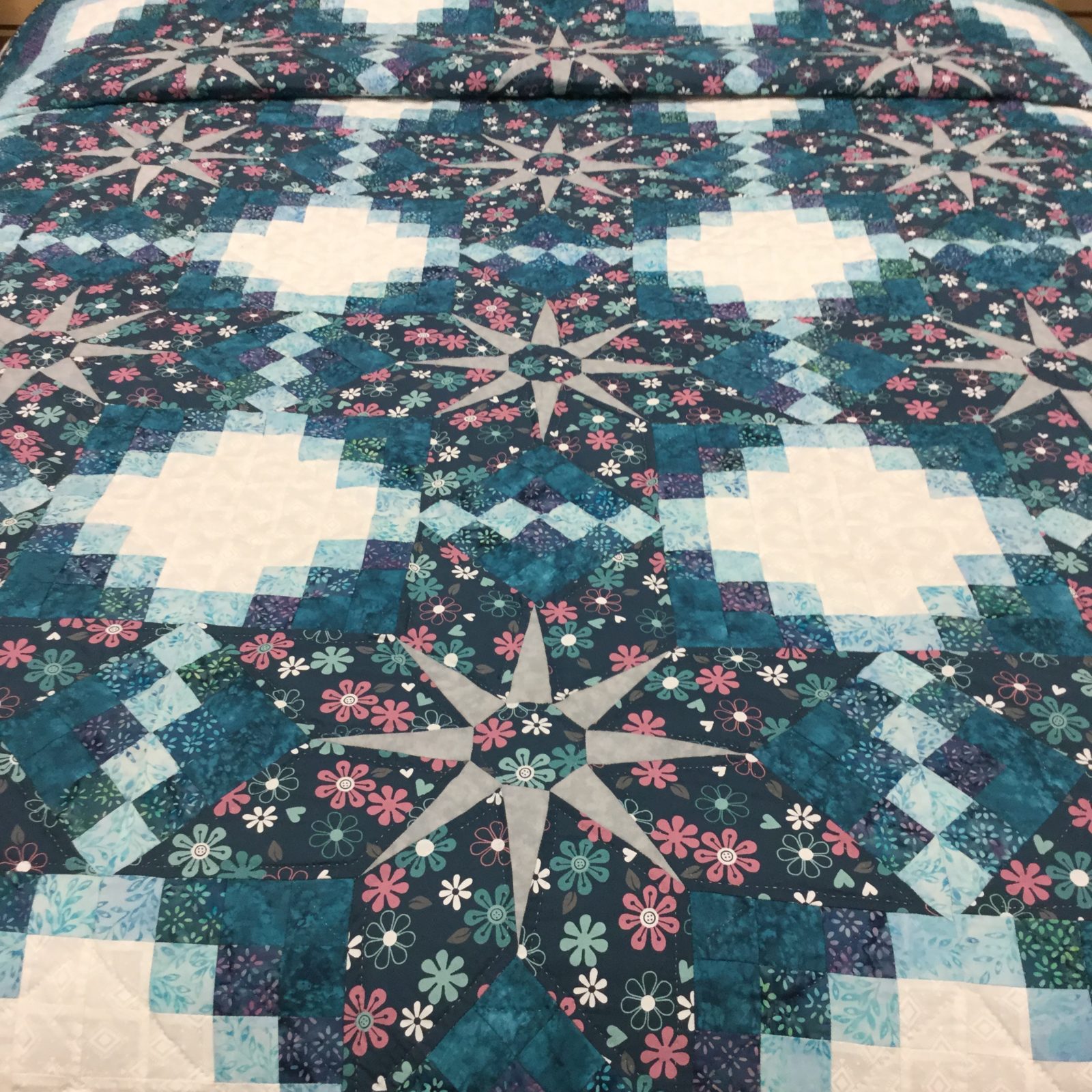 Shadow Star Quilt-Queen ~ Family Farm Handcrafts