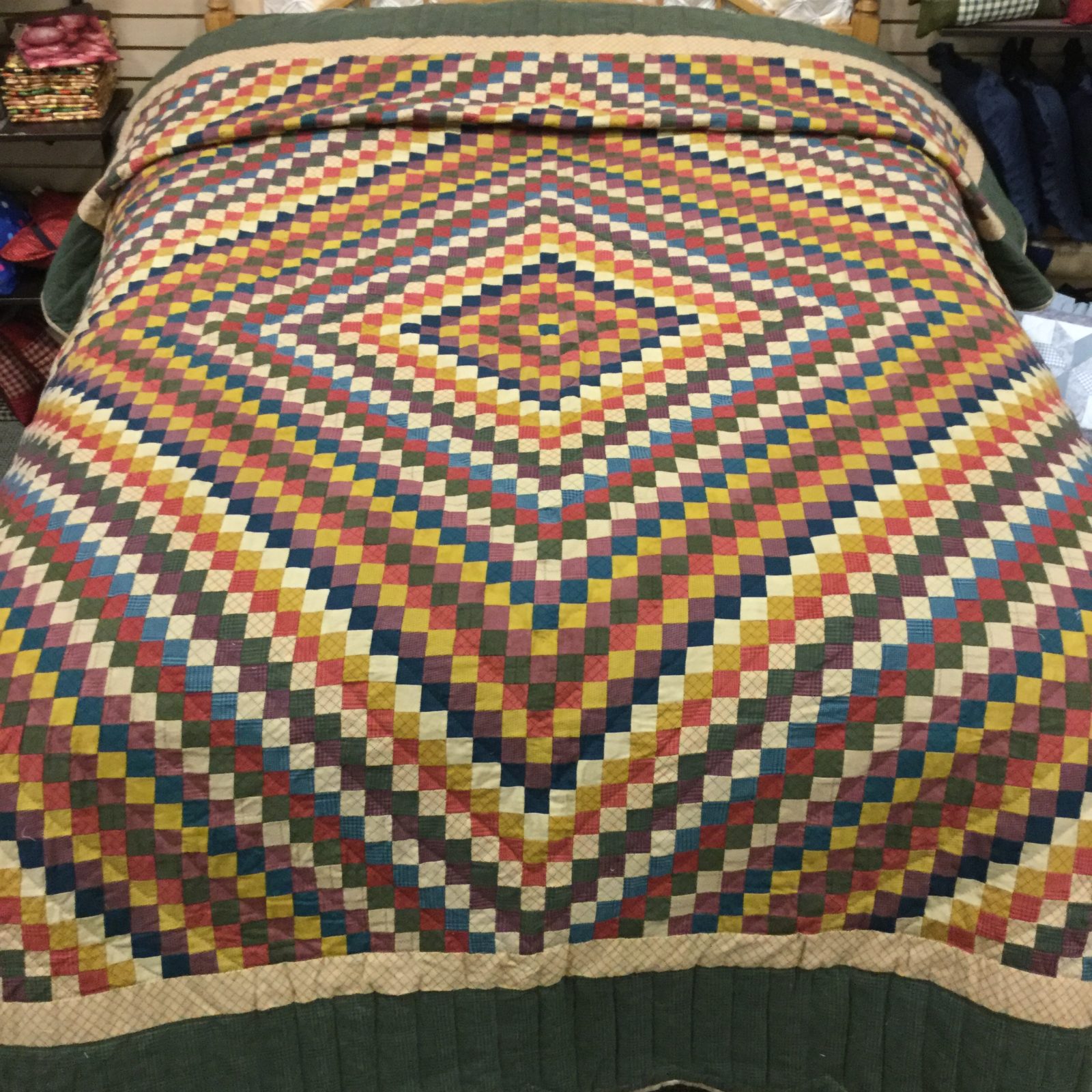 Handmade Amish Quilts and Crafts | Family Farm Handcrafts Shady Maple