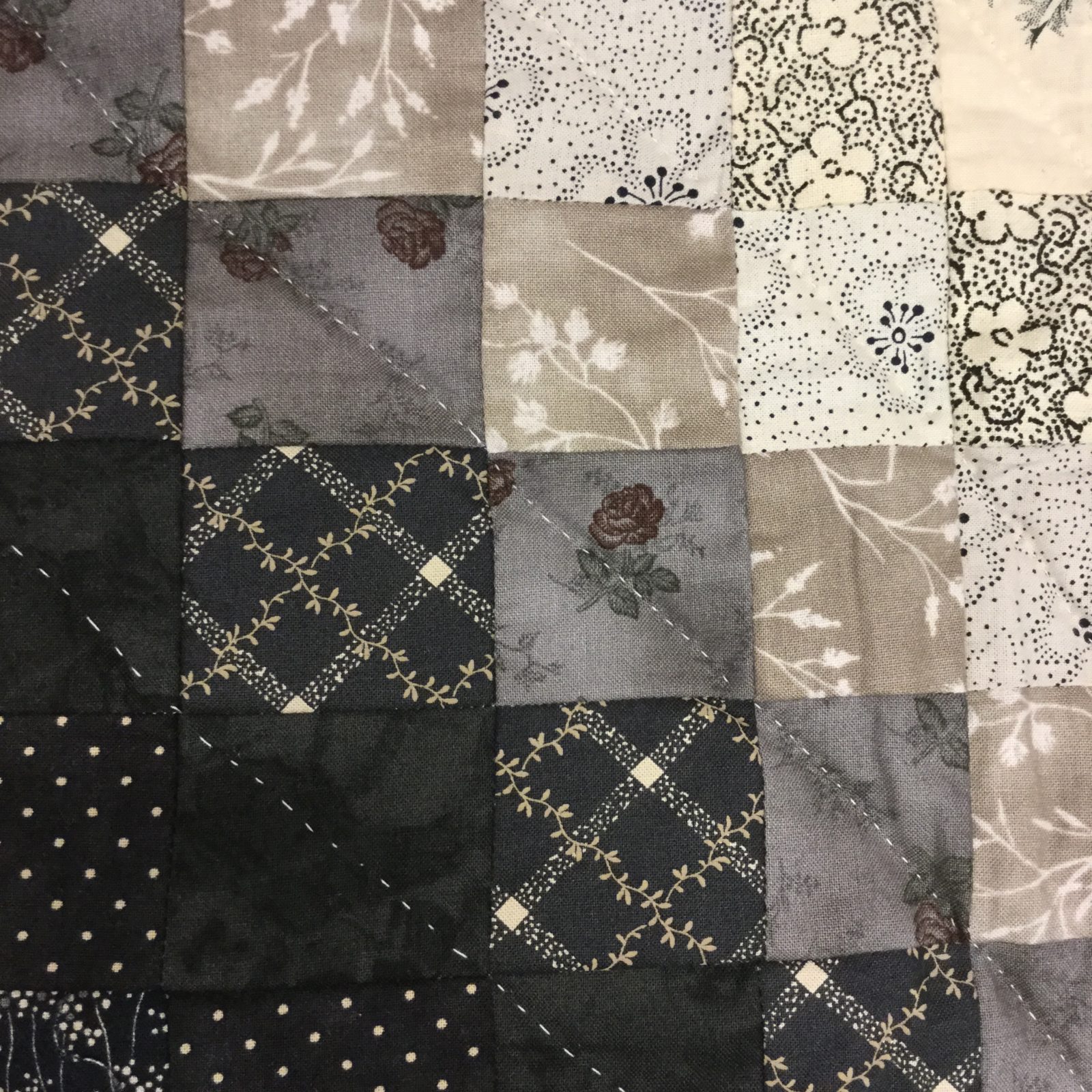 Bargello Flame Quilt | Family Farm Handcrafts | King | Handmade