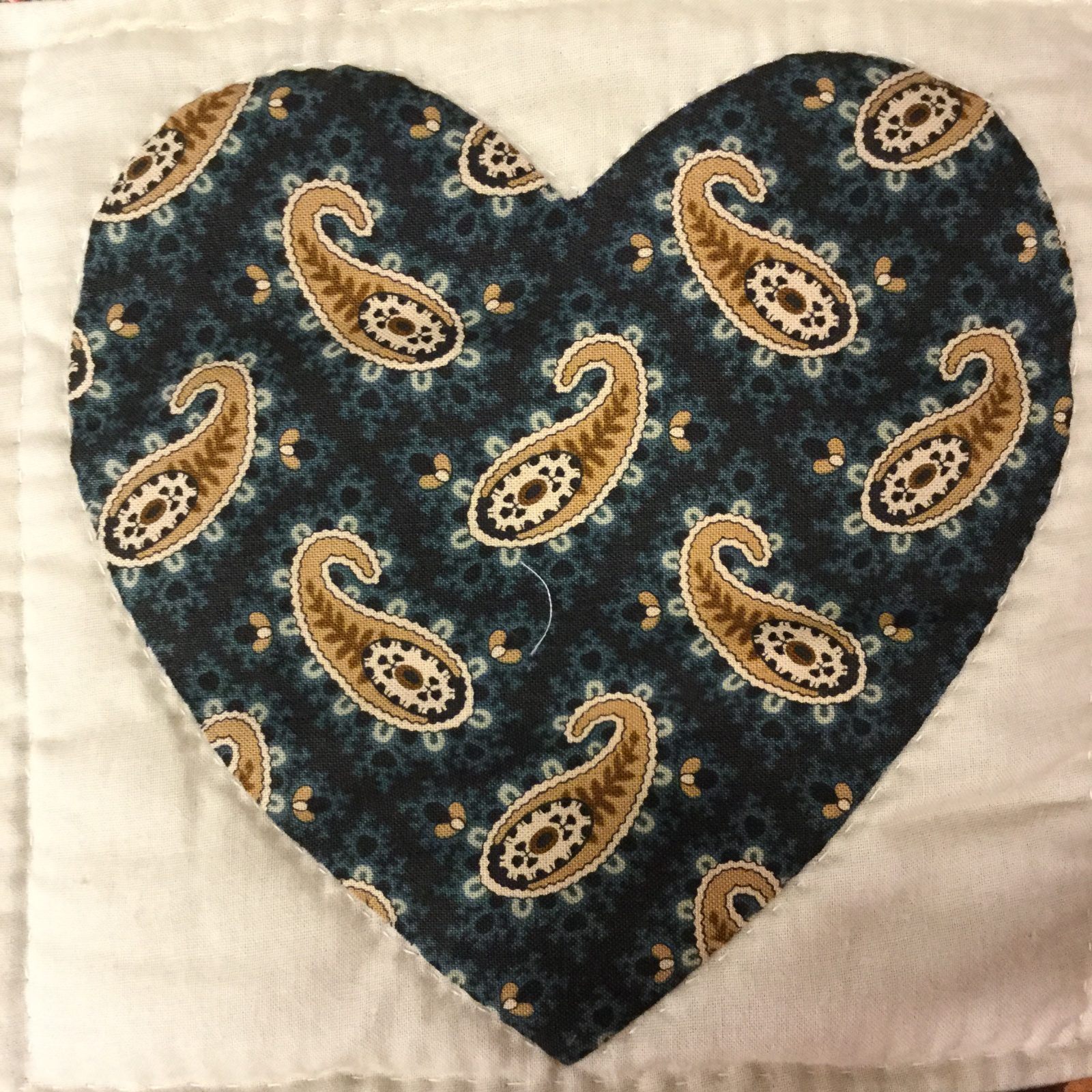 Country Hearts Quilt - Queen ~ Family Farm Handcrafts