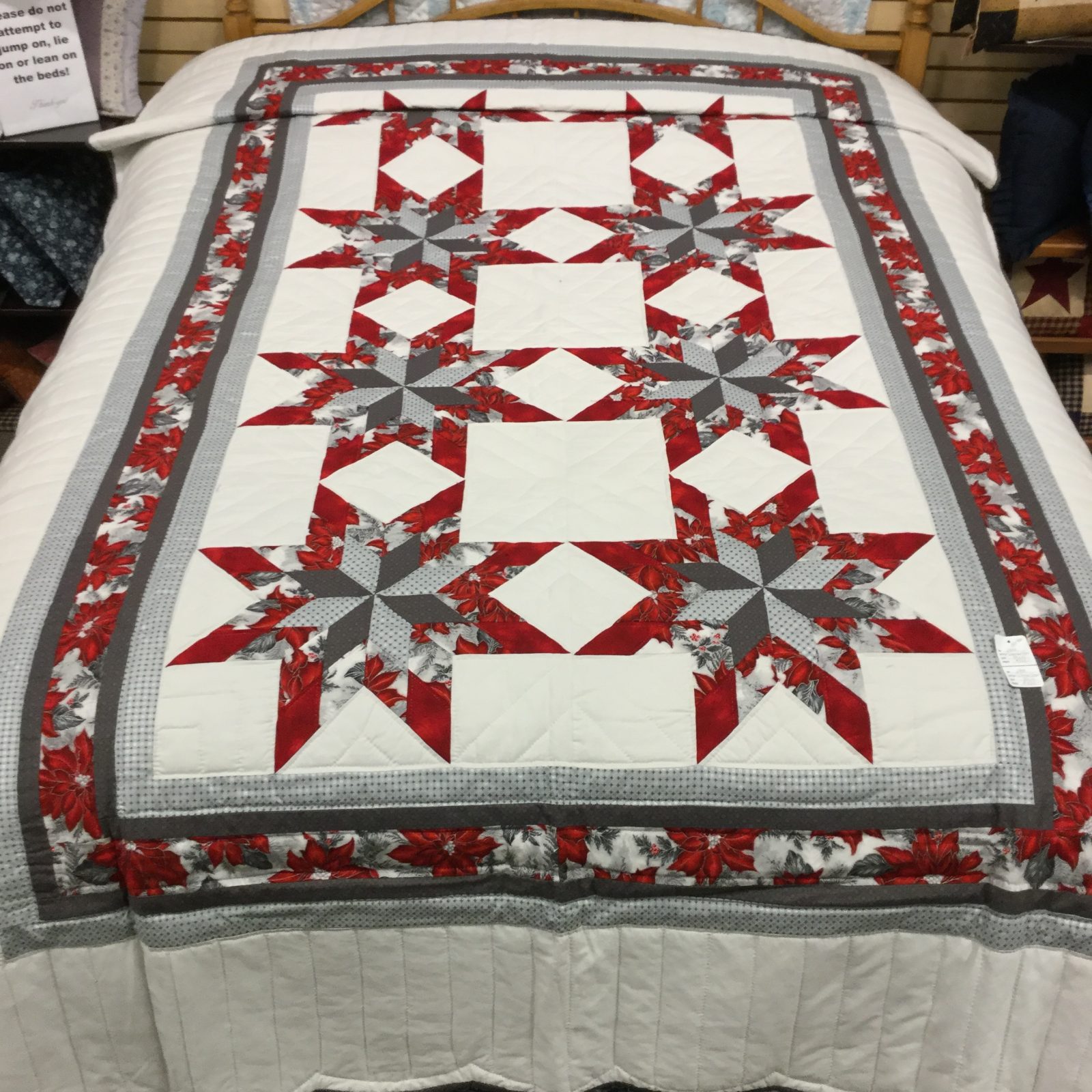 Colonial Star Quilt - Twin ~ Family Farm Handcrafts