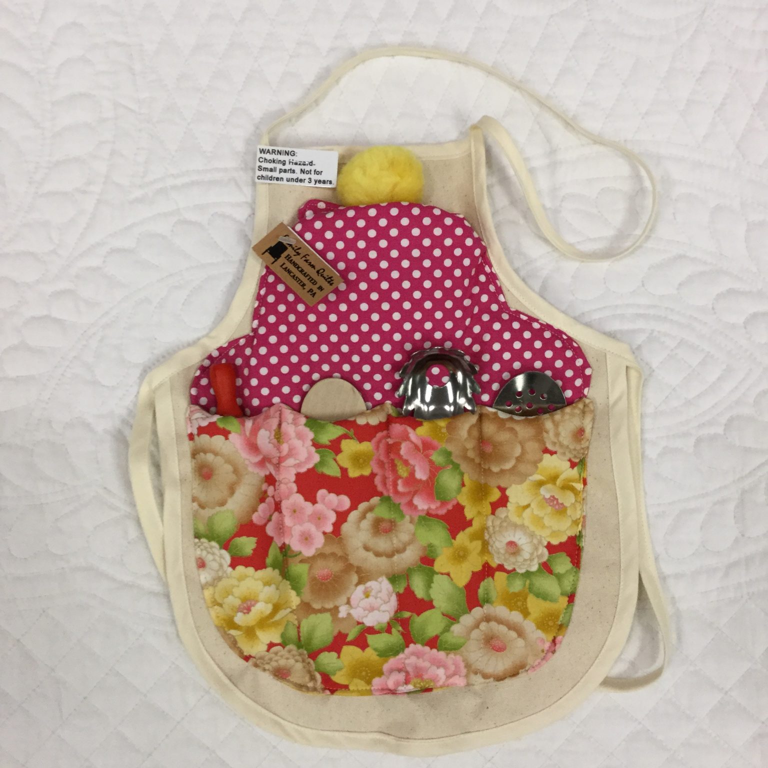 Handmade Amish Quilts and Crafts | Family Farm Handcrafts Shady Maple