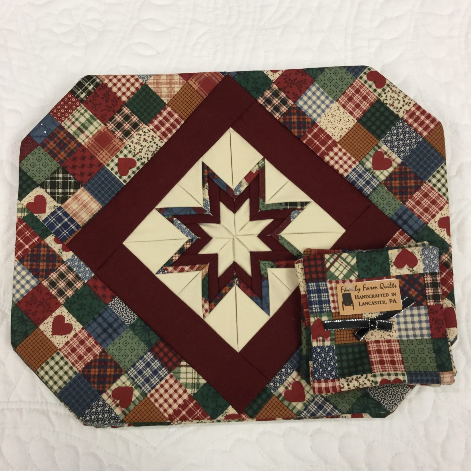 Folded Star Placemats | Family Farm Handcrafts | Hand Quilted