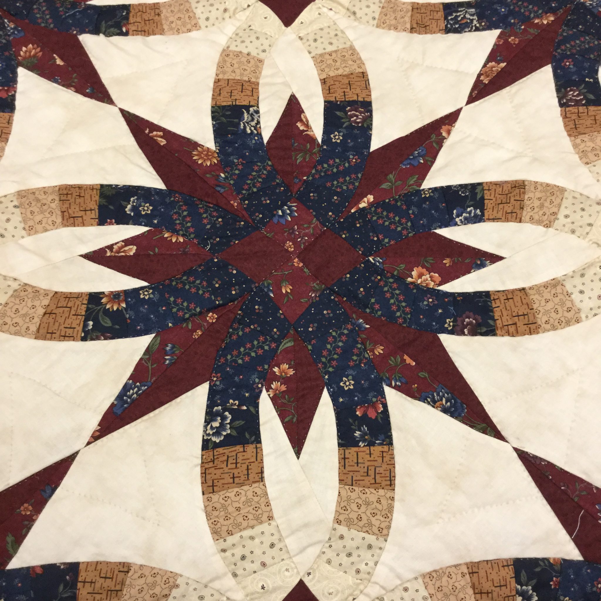 Star Wedding Ring Quilt - King ~ Family Farm Handcrafts