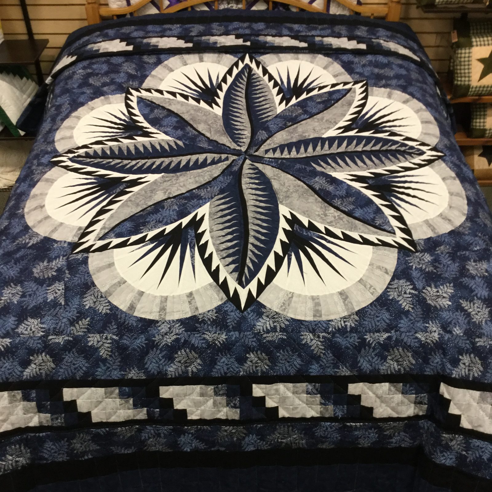 Fire Island Hosta Quilt - Queen ~ Family Farm Handcrafts
