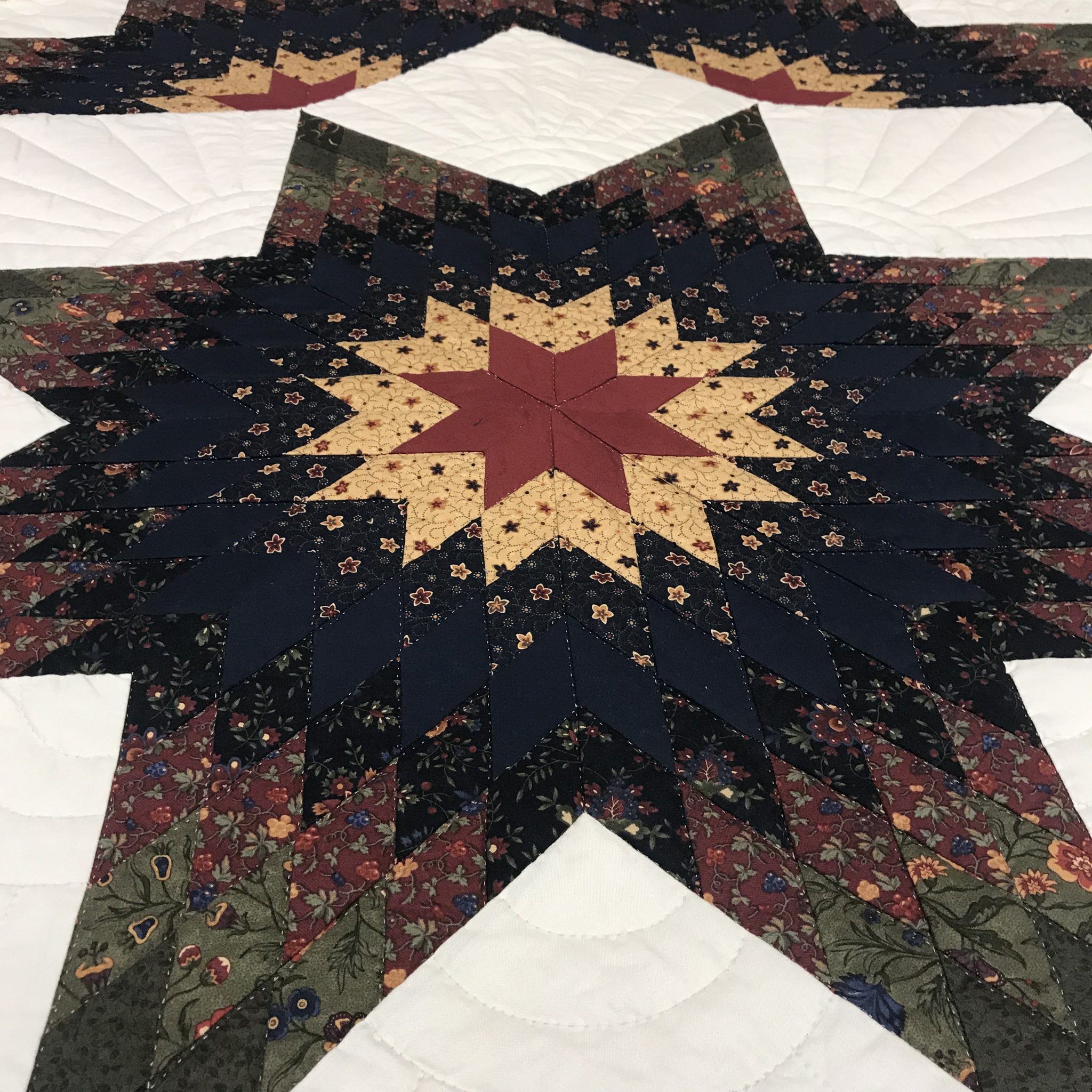 Broken Star Quilt- King ~ Family Farm Handcrafts