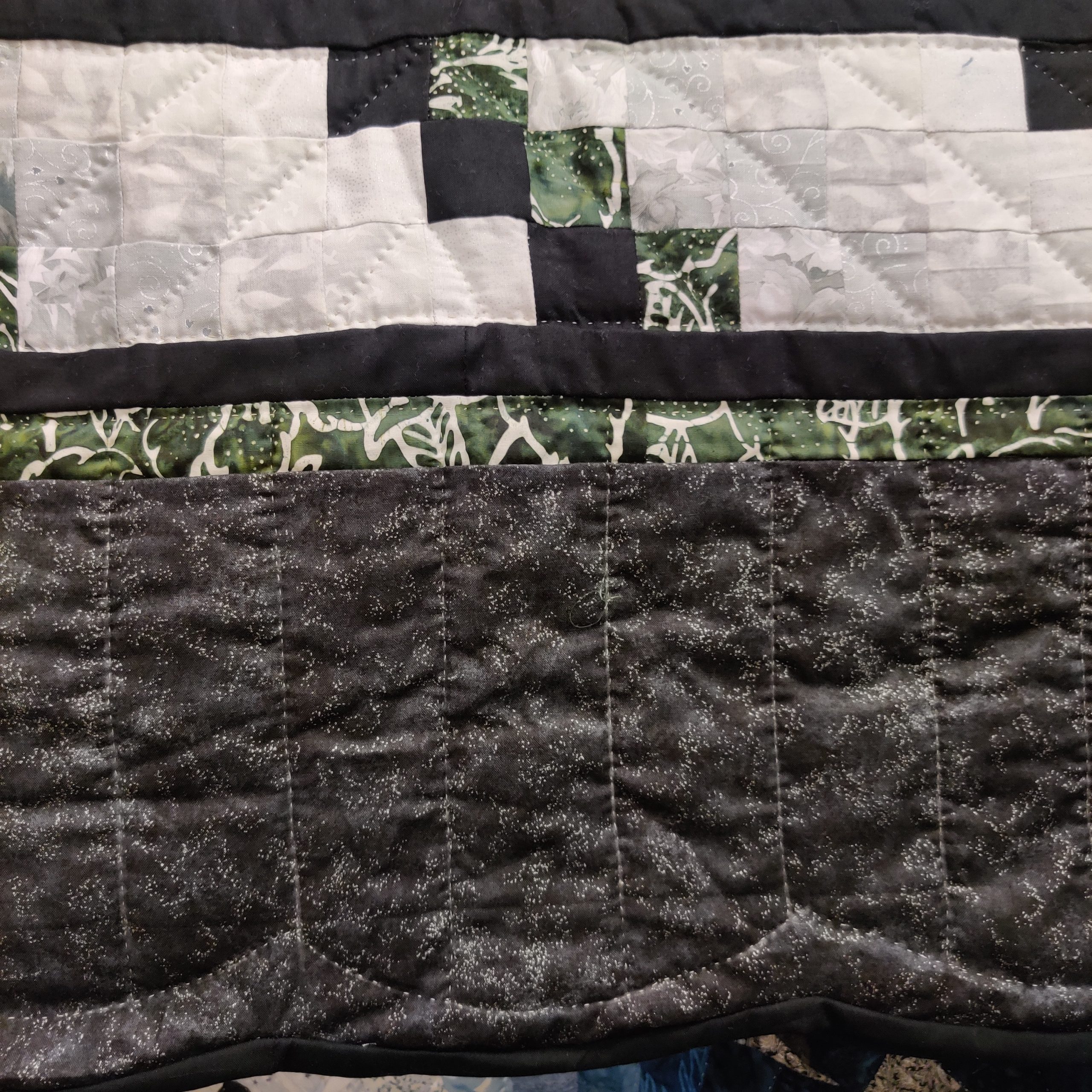 Fire Island Hosta Quilt - Queen ~ Family Farm Handcrafts