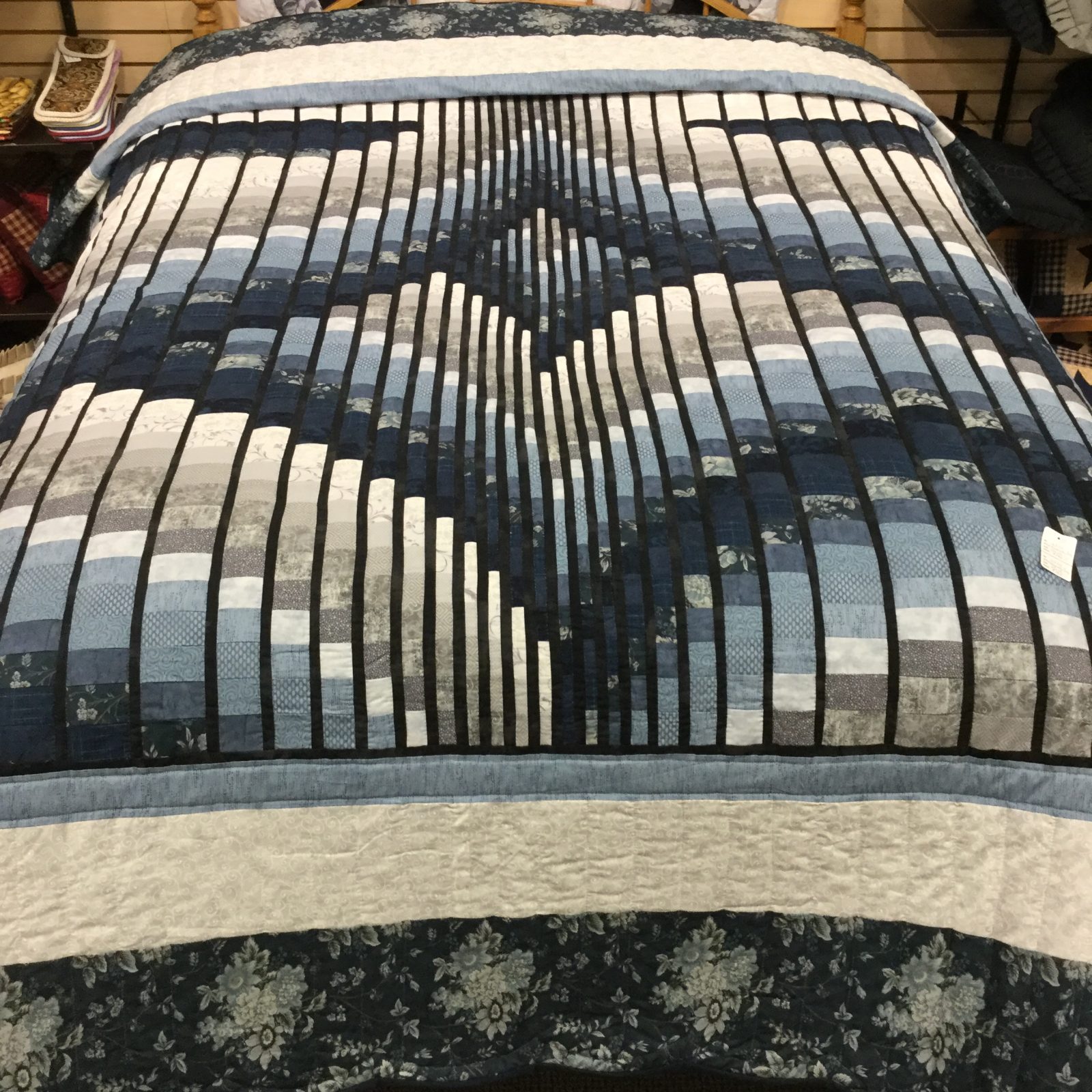 Rhapsody Song Quilt | Queen | Family Farm Handcrafts