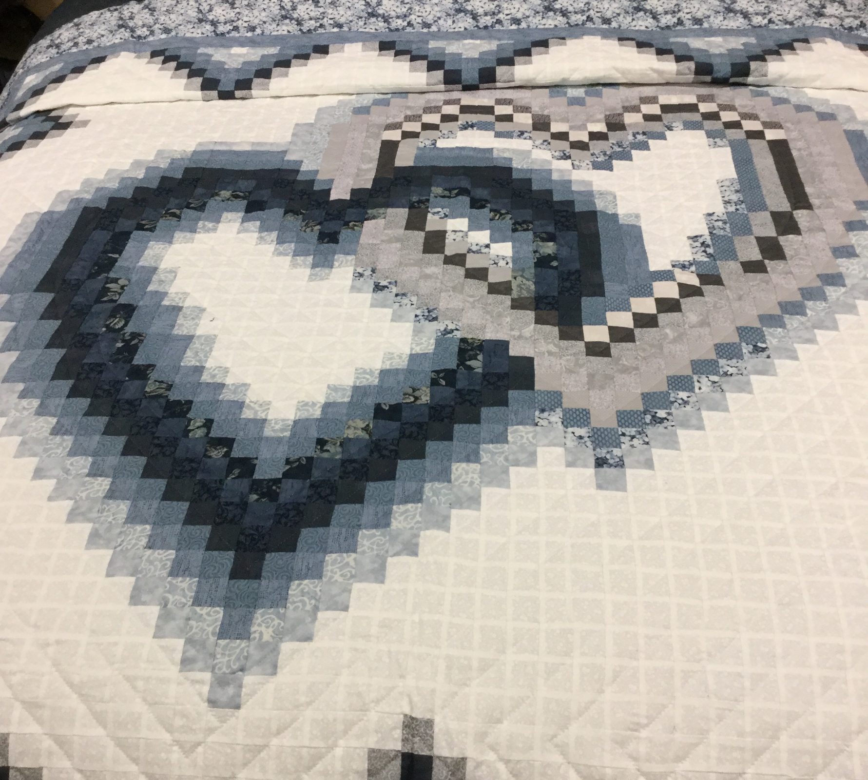Linking Hearts Quilt | King | Family Farm Handcrafts | Handmade