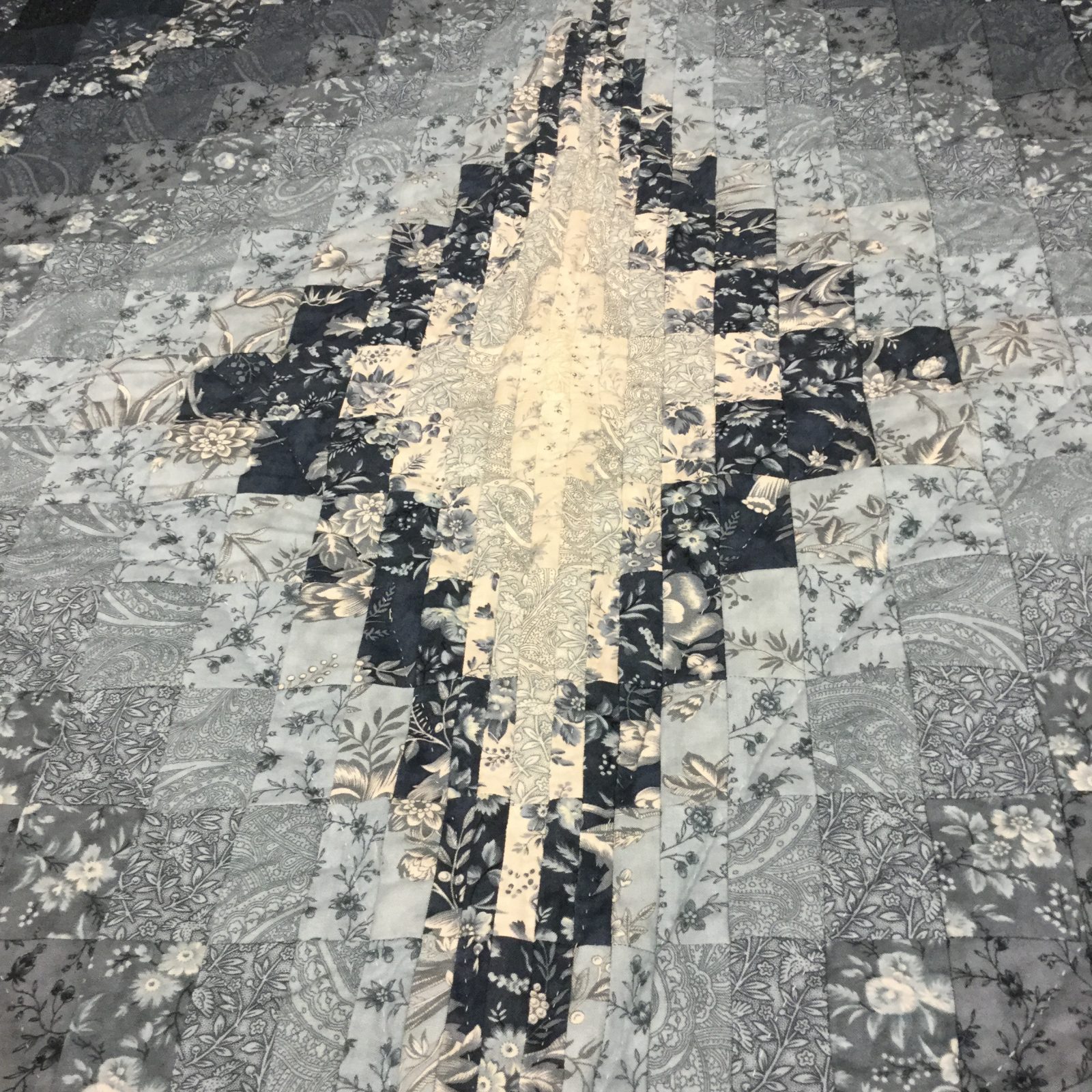 Argyle Quilt - King ~ Family Farm Handcrafts