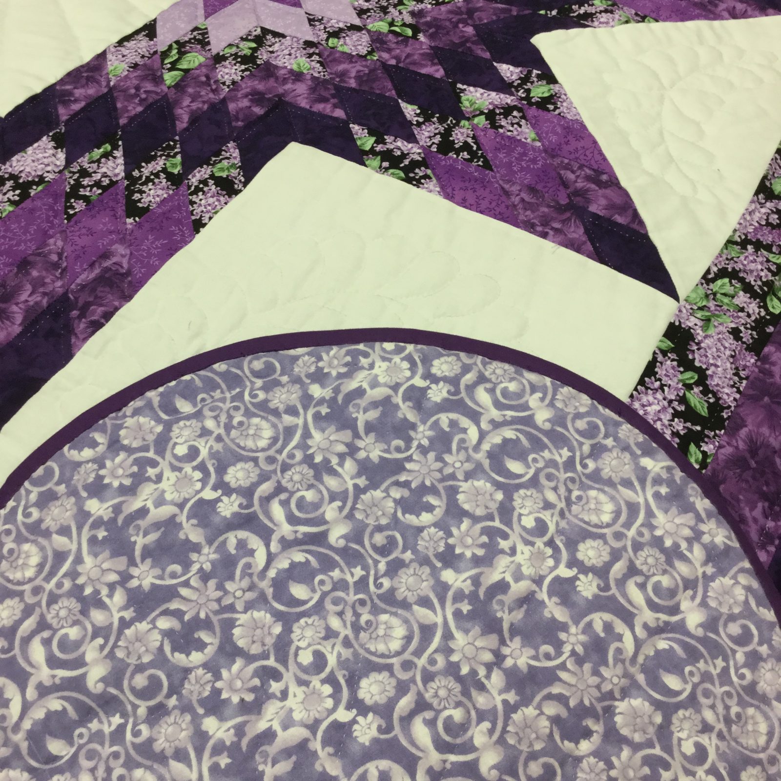 Broken Star Quilt | King | Family Farm Handcrafts | Handmade