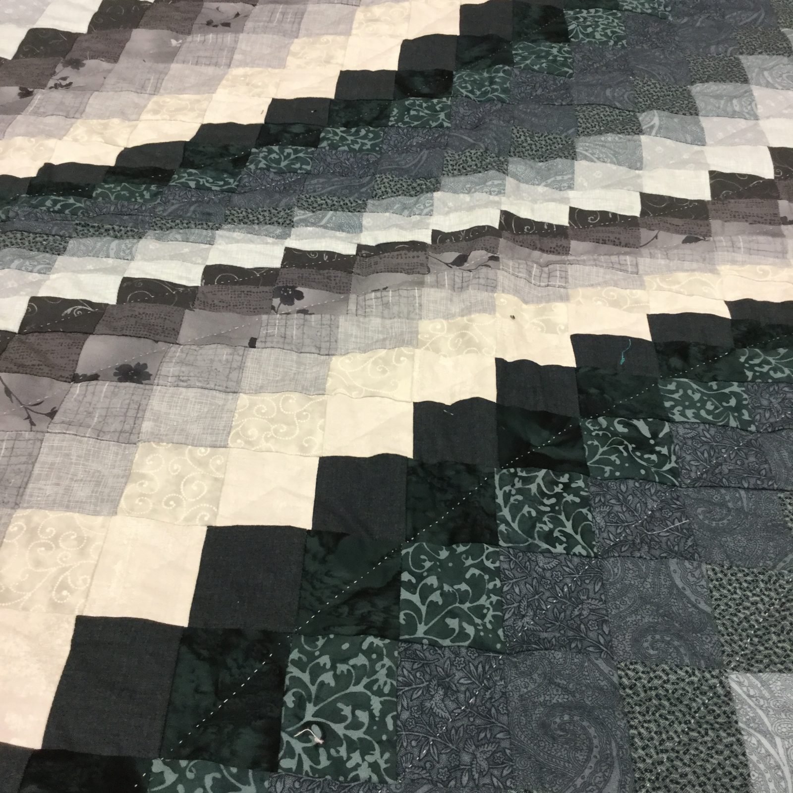 Surf Song Quilt - King ~ Family Farm Handcrafts