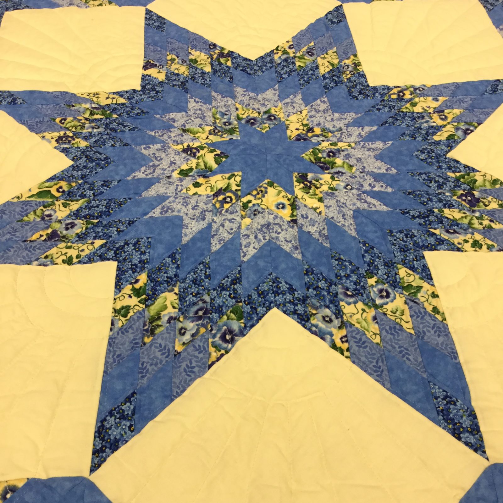 Broken Star Quilt | Queen | Family Farm Handcrafts | Handmade