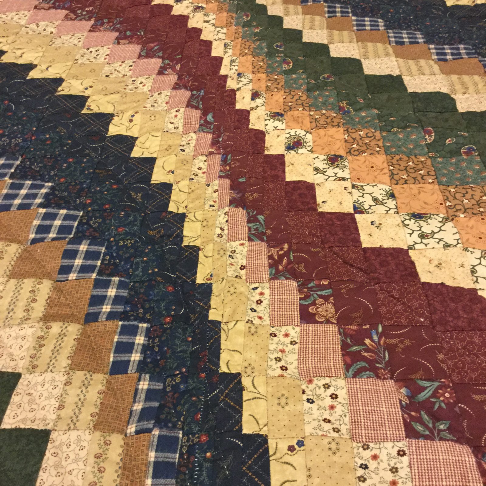 Surf Song Quilt-King ~ Family Farm Handcrafts