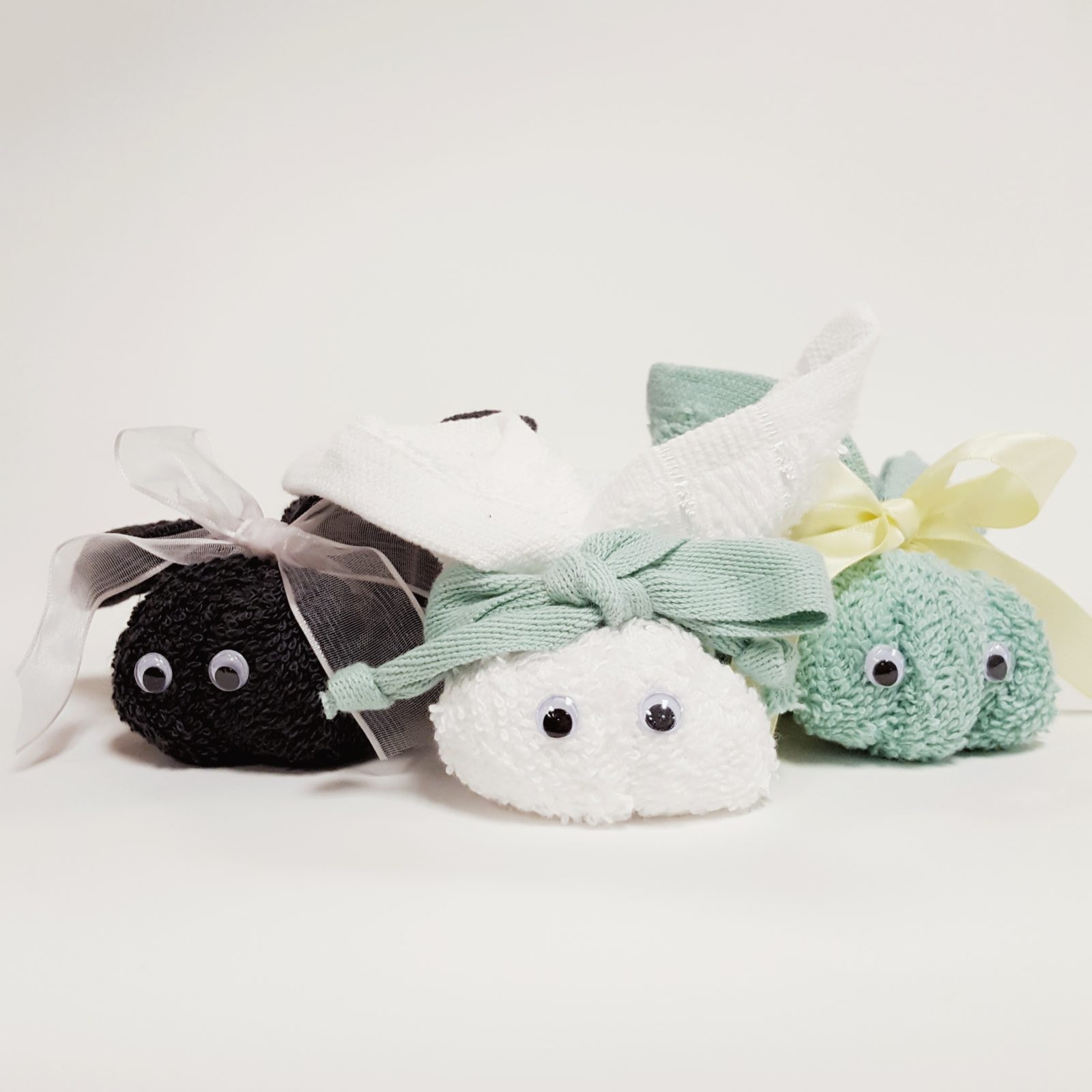 Shop Amish Handmade Crafts, Lancaster PA ~ Family Farm Handcrafts